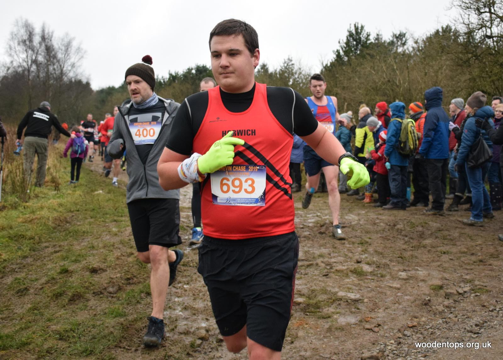 Glee for Leigh as he takes top spot in the Santa Dash - Horwich Harriers AC